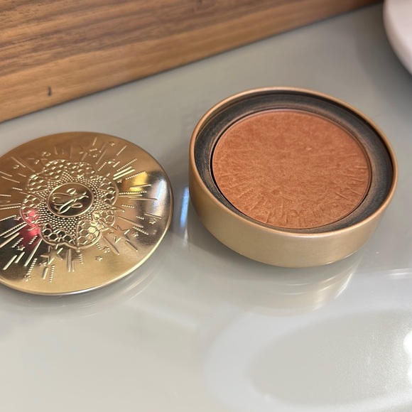 GUERLAIN | Makeup | Guerlain Terracotta Gold Bee Bronzer | Poshmark